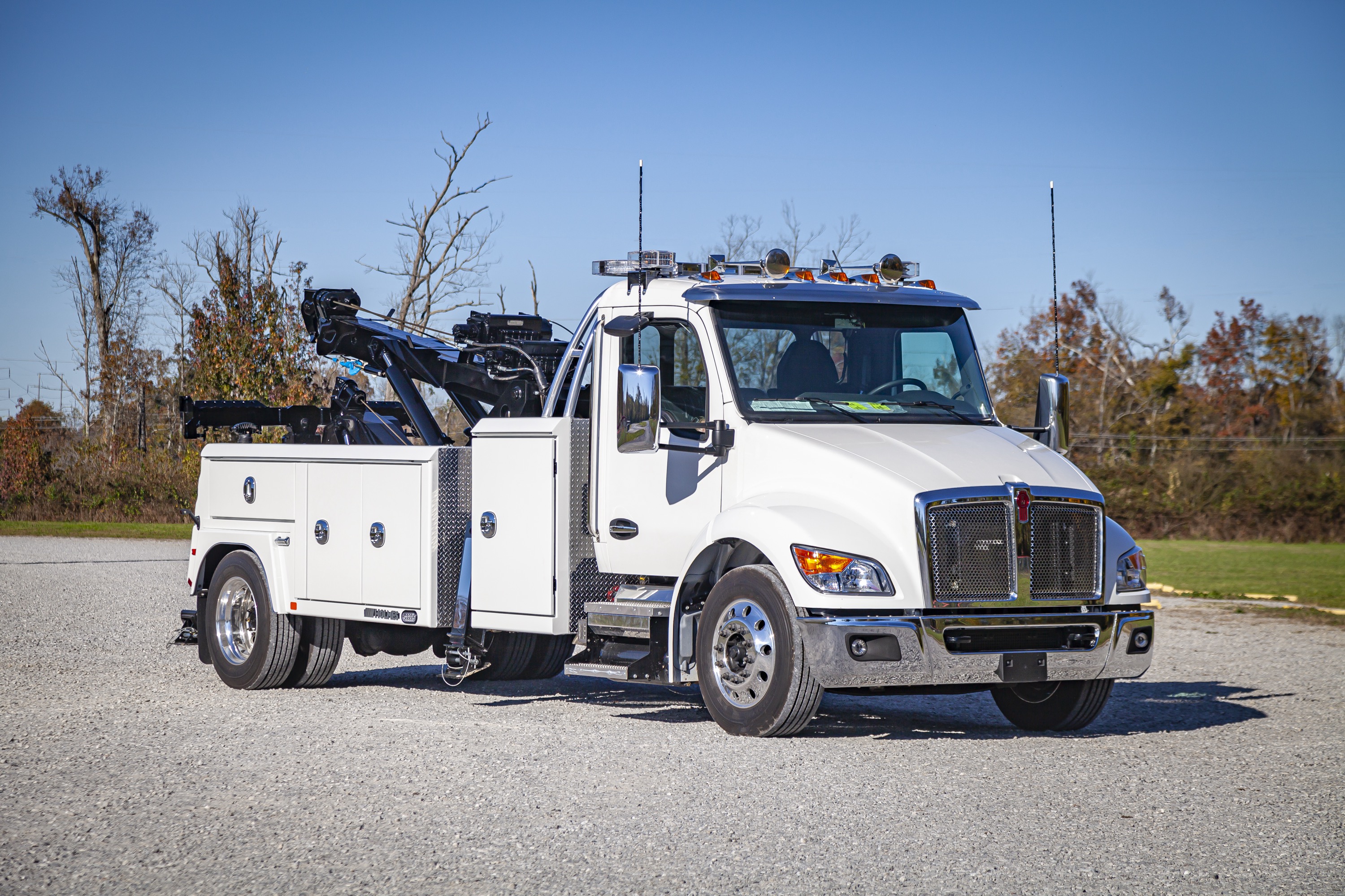 Holmes 600R Gallery | Miller Industries | Miller Industries Towing, Inc.