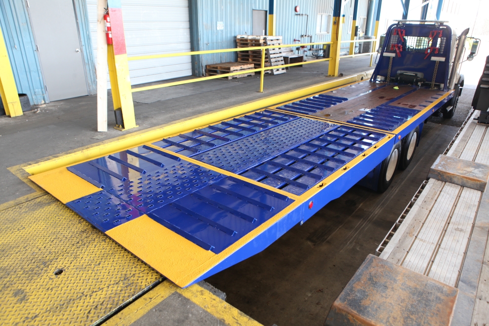 Titan® Folding Ramp Flatbed