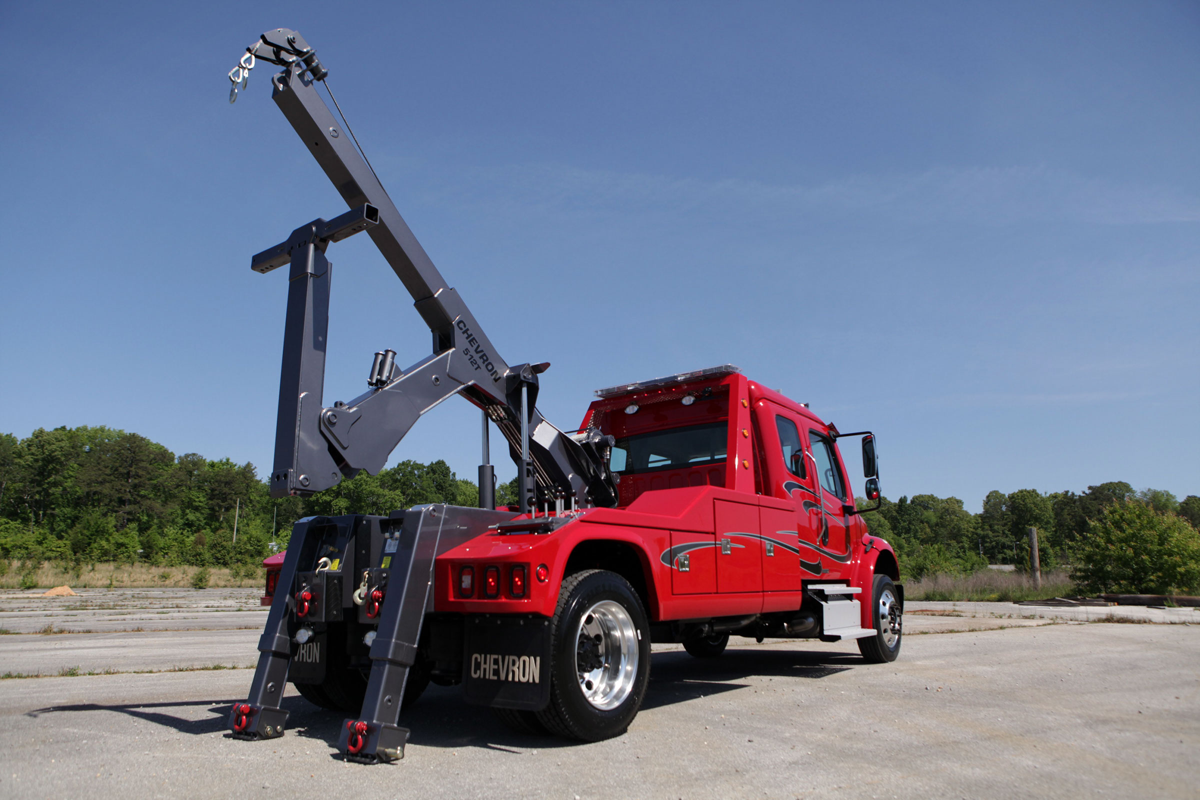 Chevron 512T (Alum.) Gallery | Miller Industries | Miller Industries ...