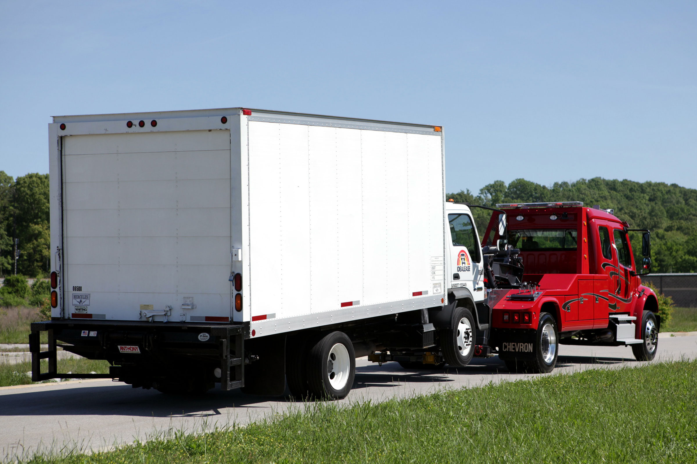 Chevron 512T (Alum.) Gallery | Miller Industries | Miller Industries ...