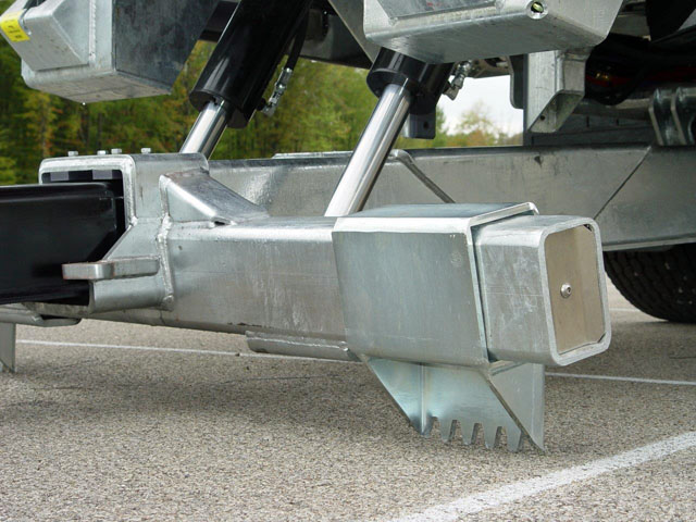 Stabilizer Spades Gallery | Miller Industries | Miller Industries ...