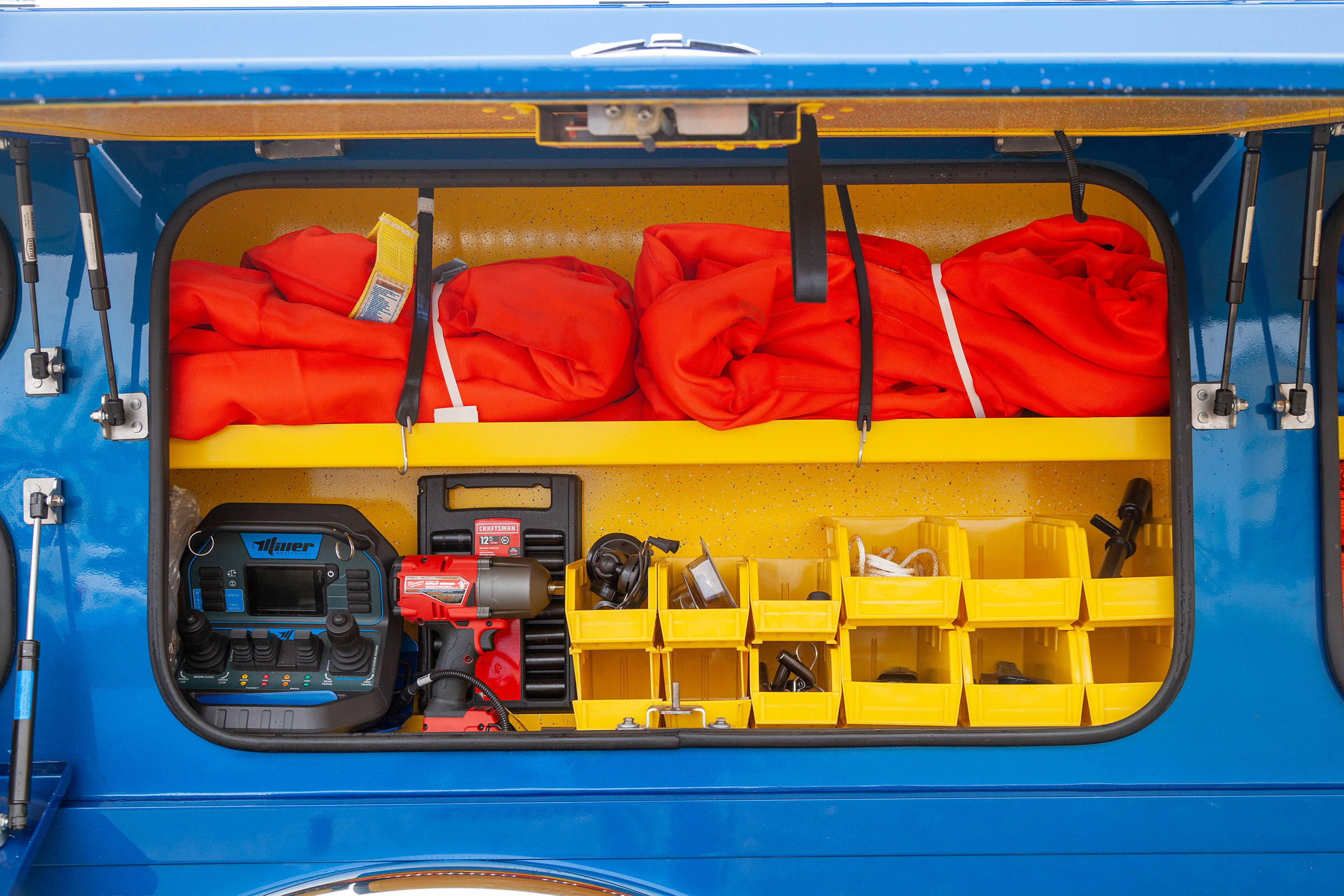 Century M100 Gallery | Miller Industries